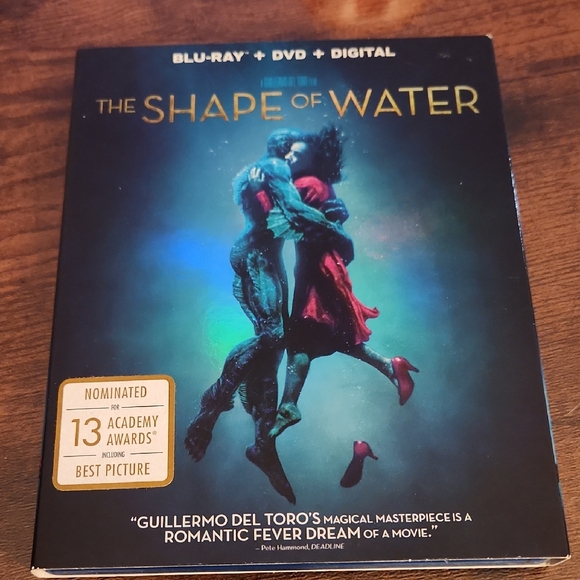 Media | 315 The Shape Of Water Bluray Dvd Set | Poshmark